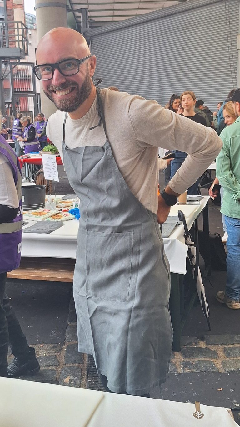 TIAA Staff Join Forces to Support “Feed the 500” at Borough Market - TIAA